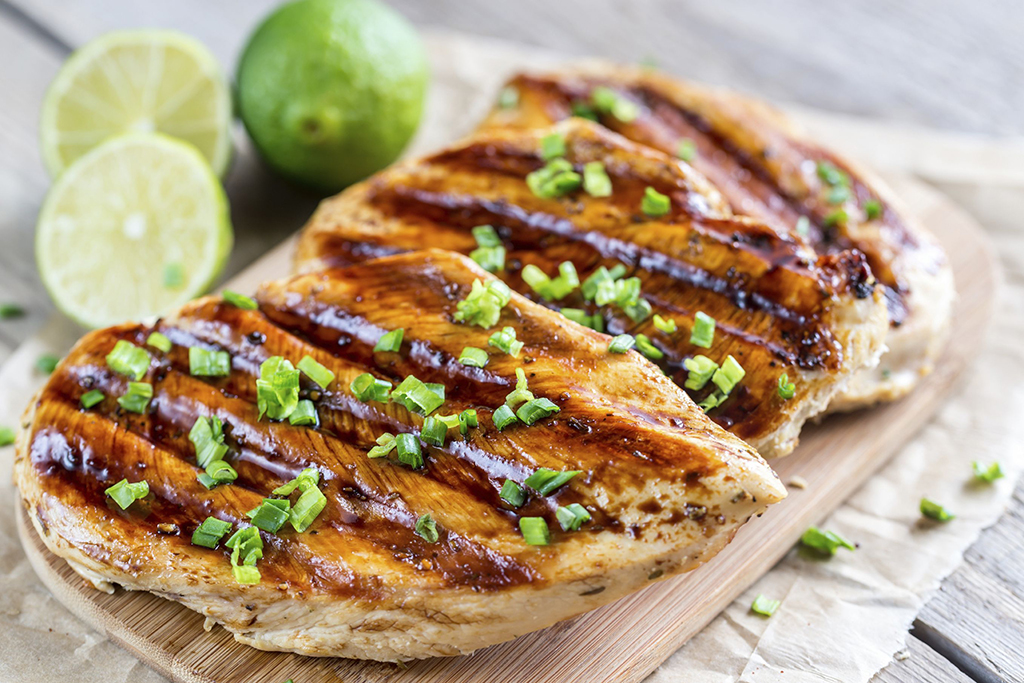 Filé de Frango Grelhado com Limão – L.A. Ferretti Frutas